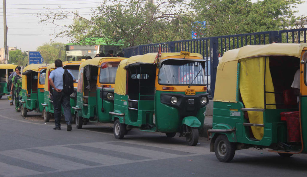 Tracking Air Pollution in Delhi, One Auto Rickshaw at a Time - Atlan ...